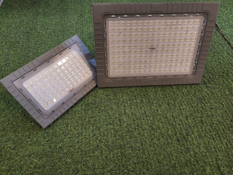 LED Flood Light (100/200) Watt - Sky Lighting LED Pte Ltd